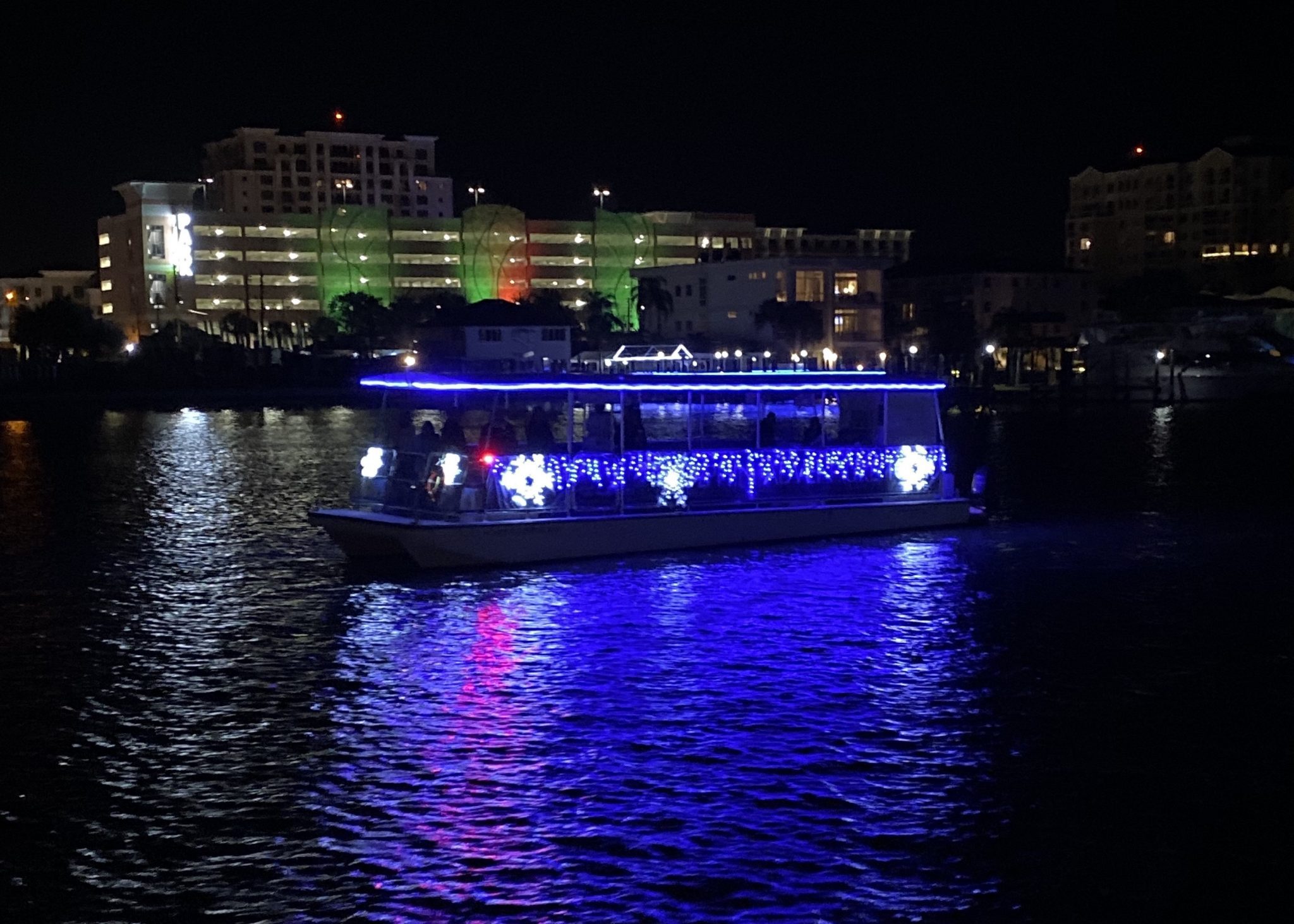 Sunset Sea of Lights Cruise - Clearwater Marine Aquarium