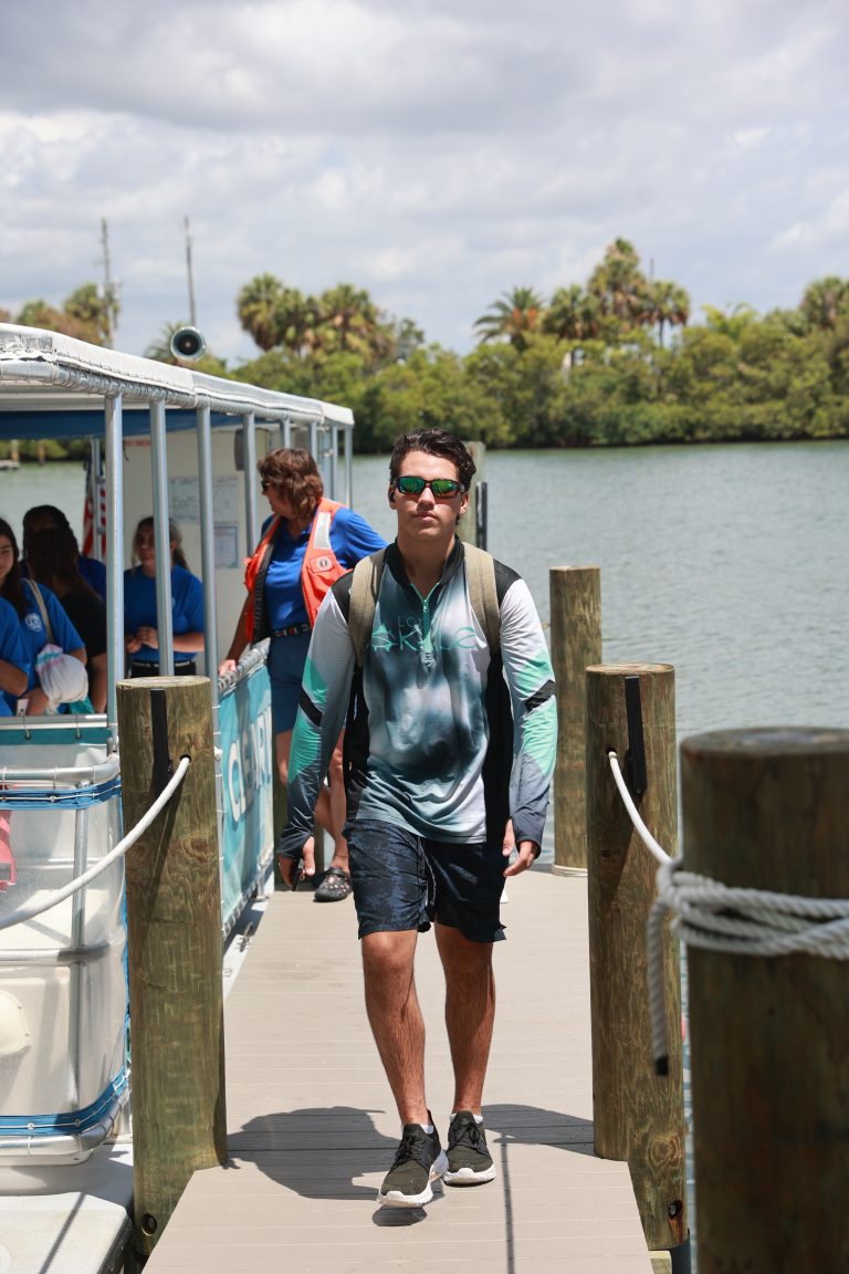 The Ashley Nielsen Scholarship - Clearwater Marine Aquarium